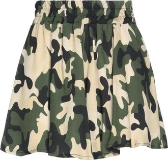 Dimora HOSEN & RÖCKE - Shorts & Bermudashorts auf YOOX.COM