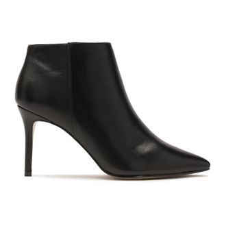 Kazar Klassische Stiefel auf einem schlanken Stiletto-Absatz.Dieses Produkt f&auml;llt klein aus. - - Shoes - Damen - Schwarzk - 40 EU