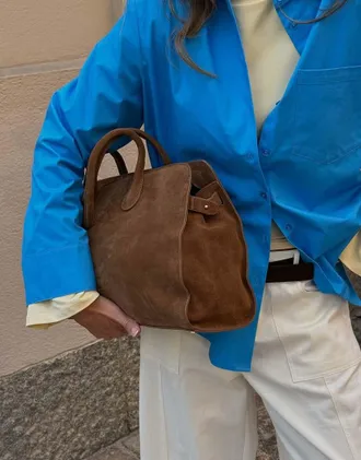 NA-KD gro&szlig;e Tote-Bag aus Wildleder in Hellbraun