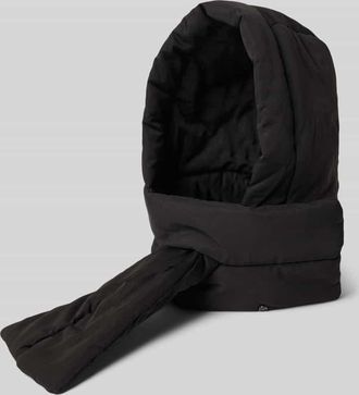 Loevenich M&uuml;tze in Kapuzenform mit Schal und Label-Detail