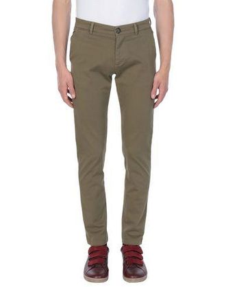 Brian Dales BAS - Pantalons en jean sur YOOX.COM