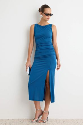 Trendyol Einfarbiges Maxikleid, &auml;rmellos, figurbetont - Gr&uuml;n