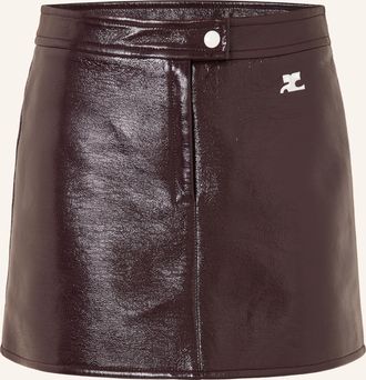 Courr&egrave;ges Rock rot
