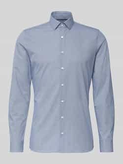 Olymp No. 6 Slim Fit Freizeithemd mit Kentkragen