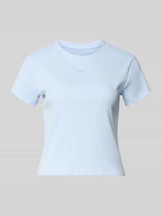 Nike Cropped T-Shirt in Ripp-Optik mit Logo