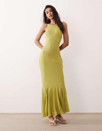 Asos &Auml;rmelloses Chiffon-Maxikleid in Gr&uuml;n mit Godet-Saum