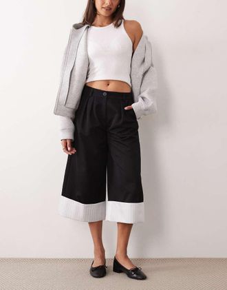Asos Culotte im Tailoring-Stil mit Umschlag in Schwarz