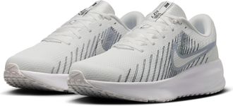 Nike Laufschuh NIKE Run Defy, Herren, Gr. 42,5, wei&szlig; (summit wei&szlig;, metallic silber, wei&szlig;, schwarz), Synthetik, Textil, Schuhe Laufschuh, Topseller