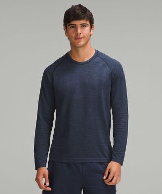 lululemon Haut manches longues Metal Vent Tech pour Hommes - Bleu - Taille M