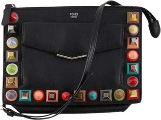 Fendi Pre-owned Sac bandouli&egrave;re clout&eacute; - Femme - Pre-owned - Noir - Taille: ONE Size