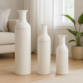 Leewadee 3er Set gro&szlig;e Bodenvasen aus Metall - Dekorative hohe Vasen in Wei&szlig; (68/51/41 cm) - Edle Wohnaccessoires f&uuml;r stilvolle Raumgestaltung