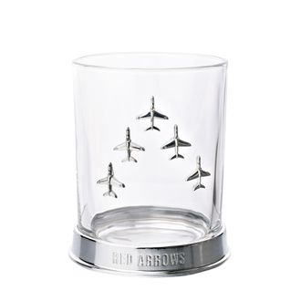 Widdop and Co Offiziell lizenziertes Royal Air Force RAF Whiskyglas aus Metall - rote Pfeile - gravierter Boden mit Abzeichen Trinkglas - Lifestyle-Accessoire f&uuml;r M
