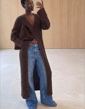 NA-KD Strick-Maxikleid mit Wollmix in Braun