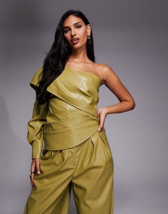 Asos Top asym&eacute;trique pliss&eacute; densemble - Vert olive