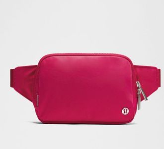 lululemon Grand sac de ceinture Everywhere 2 L - Rose