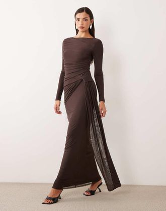 Asos robe longue &agrave; manches longues en tulle marron