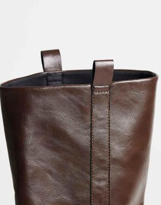 Topshop Lauren klobiger kniehoher Stiefel in Schokobraun