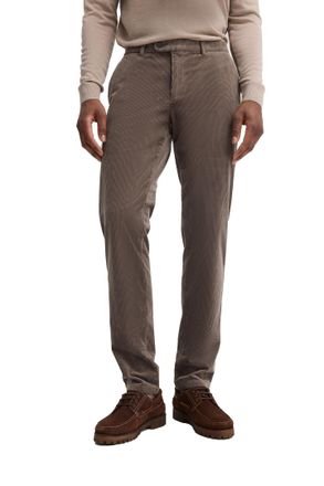 Bugatti Herren Cordhose 4220-86353D Modern Fit Soft Touch Finish aus weichem Baumwolle-Lyocell-Elasthan-Mix