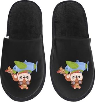 Generic Classiques Pantoufles Hommes Un adorable petit &eacute;cureuil et une souris volent avec lavion Accueil Slippers L&eacute;g&egrave;re Chaussons dint&eacute;rieur pour Homme Adult