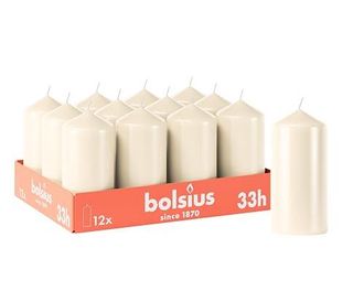 Bolsius Lot de 12 bougies piliers lisses - Ivoire - 12 x 6 cm - Bougies décoratives pour la maison - Durée de combustion : 33 heures - Non parfumées - Contien