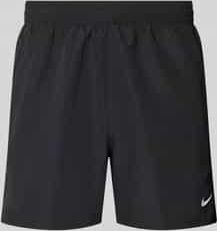 Nike Badeshorts mit Logo-Stitching und Eingrifftaschen