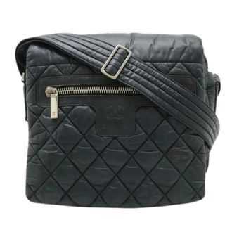 Chanel Sac bandouli&egrave;re vintage en nylon Chanel Pre-owned - Femme - Pre-owned - Noir - Taille: ONE Size