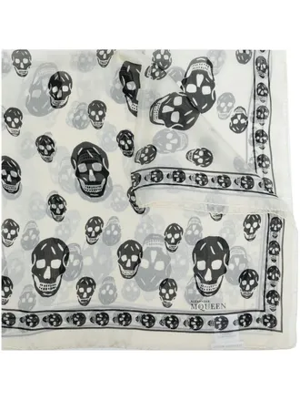 Alexander McQueen foulard en soie &agrave; imprim&eacute; t&ecirc;te de mort - Blanc