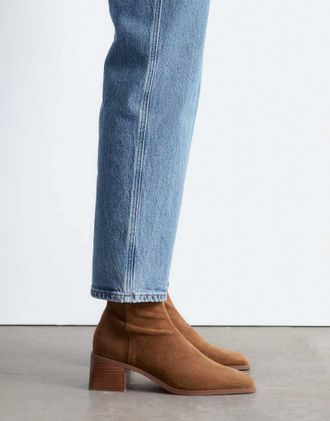 & Other Stories Bottines en cuir à talon chunky - Marron-Brown