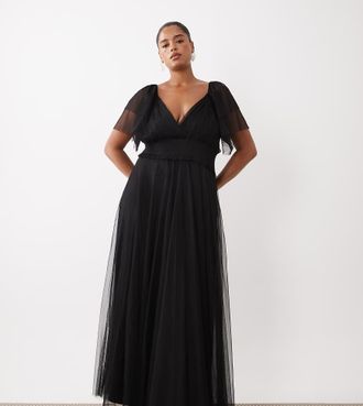 Lace & Beads Plus Robe longue de demoiselle dhonneur en tulle avec manches &eacute;vas&eacute;es, taille fronc&eacute;e et col V - Noir