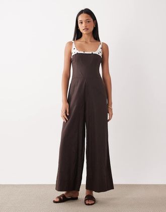 Asos Combinaison large &agrave; bretelles contrastantes &agrave; pois - Marron-Noir