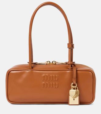 Miu Miu Sac Beau en cuir à logo