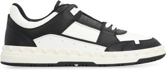 Valentino Garavani Mens Low-Top Sneakers Freedots Leather Black-White-White-Black-White-Black-B-N Calf Trainers Black-white/white-black/white-black/b-n