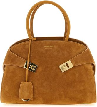 Ferragamo Femme, Sacs, Brun, Taille: ONE Size Hug Small Suede Top Handle Bag