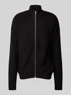 Review Strickjacke mit Reißverschluss