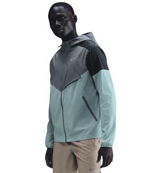 Nike Impossibly Light Windrunner M - Laufjacke - Herren