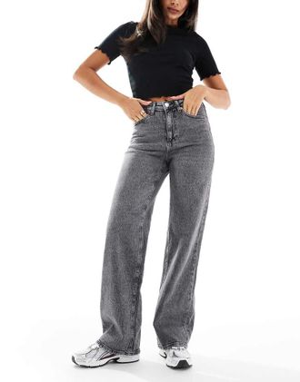 Vero Moda Tessa - Weit geschnittene Jeans mit hohem Bund und Waschung in Mittelgrau