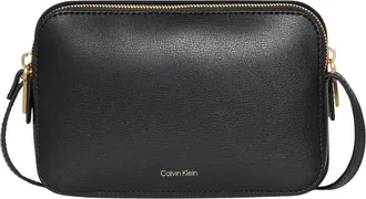Calvin Klein LV04F3276G Kameratasche für Damen, FOIL LOGO länglich, Crossover, Schwarz (Black/Toasted Coconut), Einheitsgröße, Schwarz (Schwarz/Toasted Coconut), O