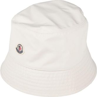 Moncler ACCESSOIRES - M&uuml;tzen & H&uuml;te auf YOOX.COM