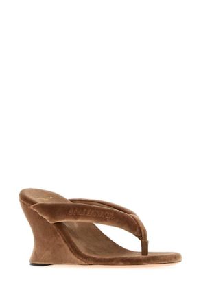 Balenciaga Womens Camel Velvet Thong Wedge Hazelnut Sandali Sandal