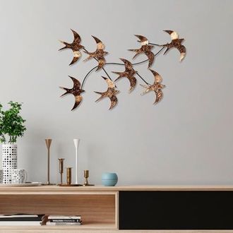 Hanah Home Hand-Painted Decorative Metal Wall Accessory, 69 x 41 x 7 cm | 100% Metal (1.5 mm) | Unique Art Piece for Home Decor, Stylish & Versatile