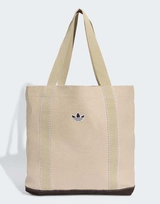 adidas Originals Tragetasche in Khaki Three-Neutral
