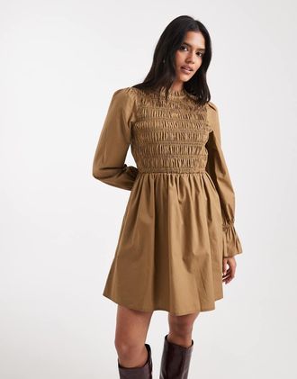 New Look Robe courte avec buste froncé - Marron-Brown