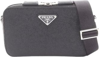 Prada Pre-owned Sac bandouli&egrave;re en cuir Saffiano Brique - Homme - Pre-owned - Noir - Taille: ONE Size