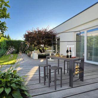 Leco Leco Bar-Sitzgruppe / Gartentheke Elsa, anthrazit-holzoptik, 157 x 80 x 209 cm