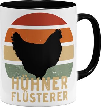 OM3 Hühnerflüsterer Kaffee-Tasse mit Spruch - Lustige Spruchtasse - Hühner Flüsterer - Statement - Keramik Becher - 325ml - Beidseitig Bedruckt - Schwarz