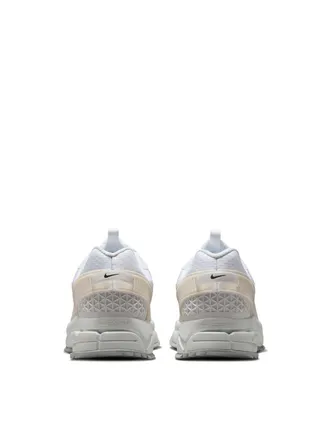 Nike Zoom Vomero Roam Sneakers - White