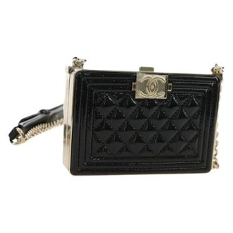 Chanel Sac bandouli&egrave;re vintage en cuir verni Pre-owned - Femme - Pre-owned - Noir - Taille: ONE Size