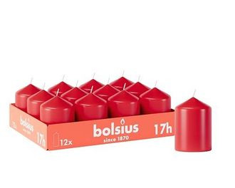 Bolsius Lot de 12 bougies piliers lisses - Rouges - 8 x 6 cm - Dur&eacute;e de combustion : 17 heures - Non parfum&eacute;es, Contient de la cire v&eacute;g&eacute;tale naturelle - Sans 