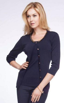 Passioni Cardigan Twinset in Marineblau mit Kettendetail am Ausschnitt