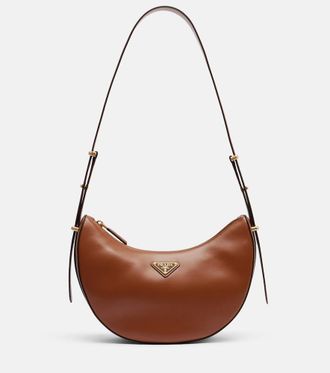 Prada Sac Prada Arqu&eacute; Small en cuir